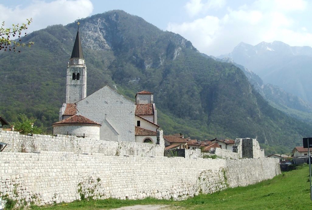 Venzone, the village of the villages 2017 in Italy - Snap Italy