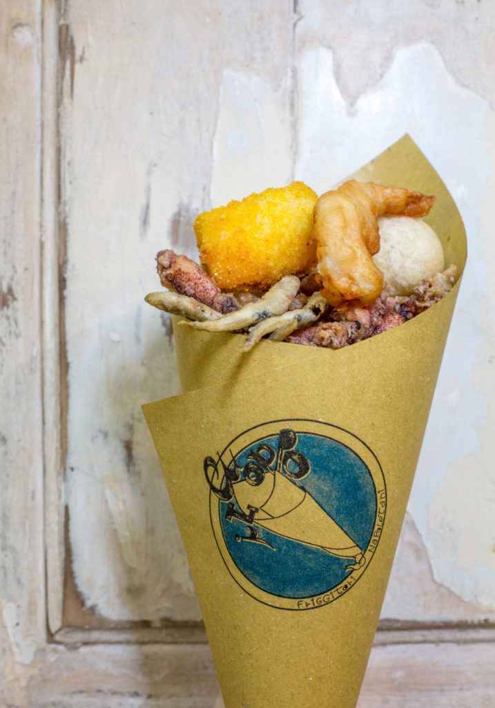 Street food a Napoli: ecco le migliori friggitorie in città - Snap Italy