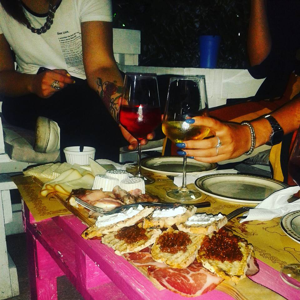 Aperitivo calabrese, ecco i locali dove gustarlo - Snap Italy