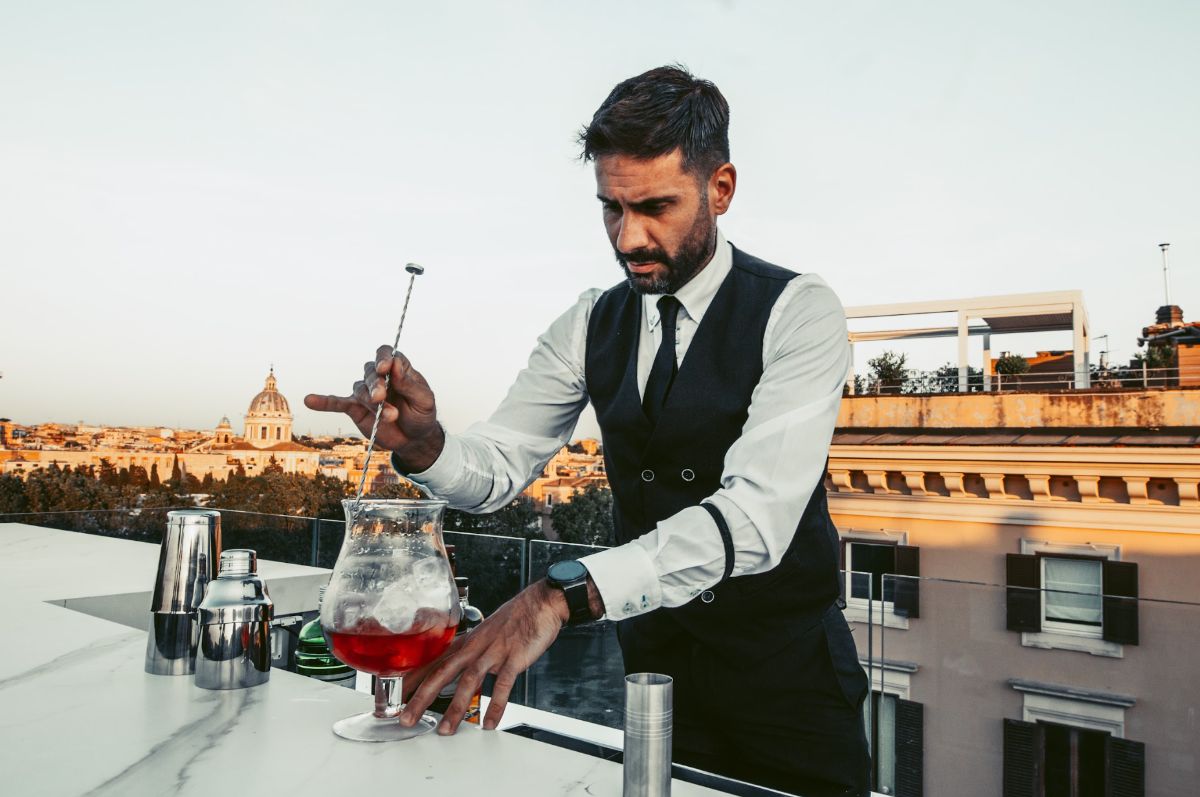 Alto Cocktail Bar: un elegante affaccio su Roma - Snap Italy