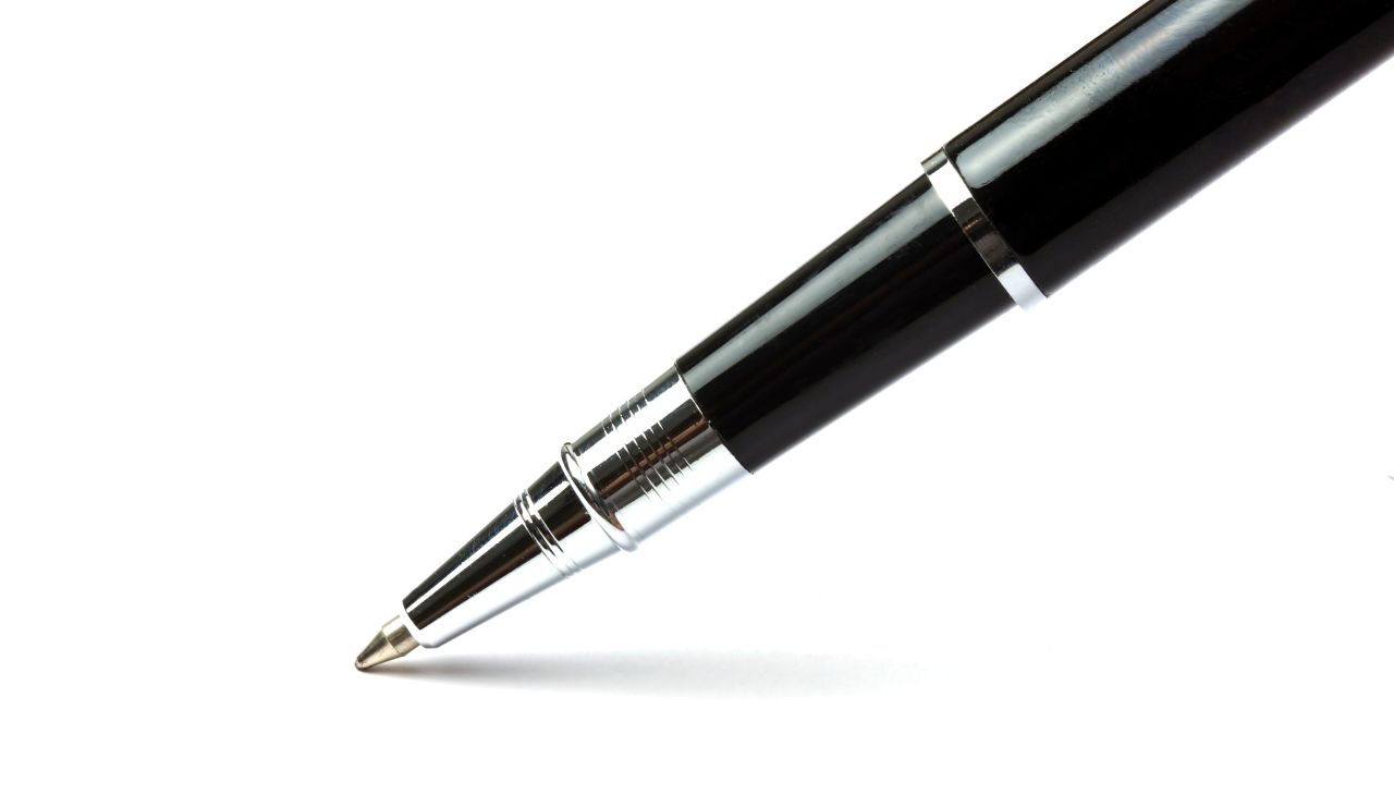 Penna elegante: un regalo natalizio iconico - Snap Italy